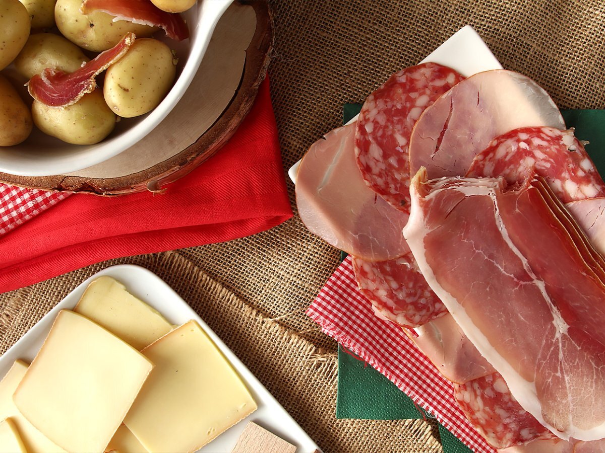 Recette traditionnelle de raclette savoureuse et simple