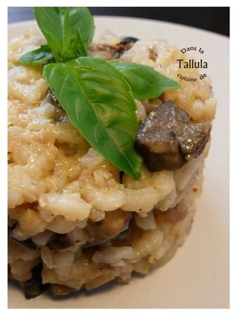 Recette de risotto à l'aubergine et au basilic