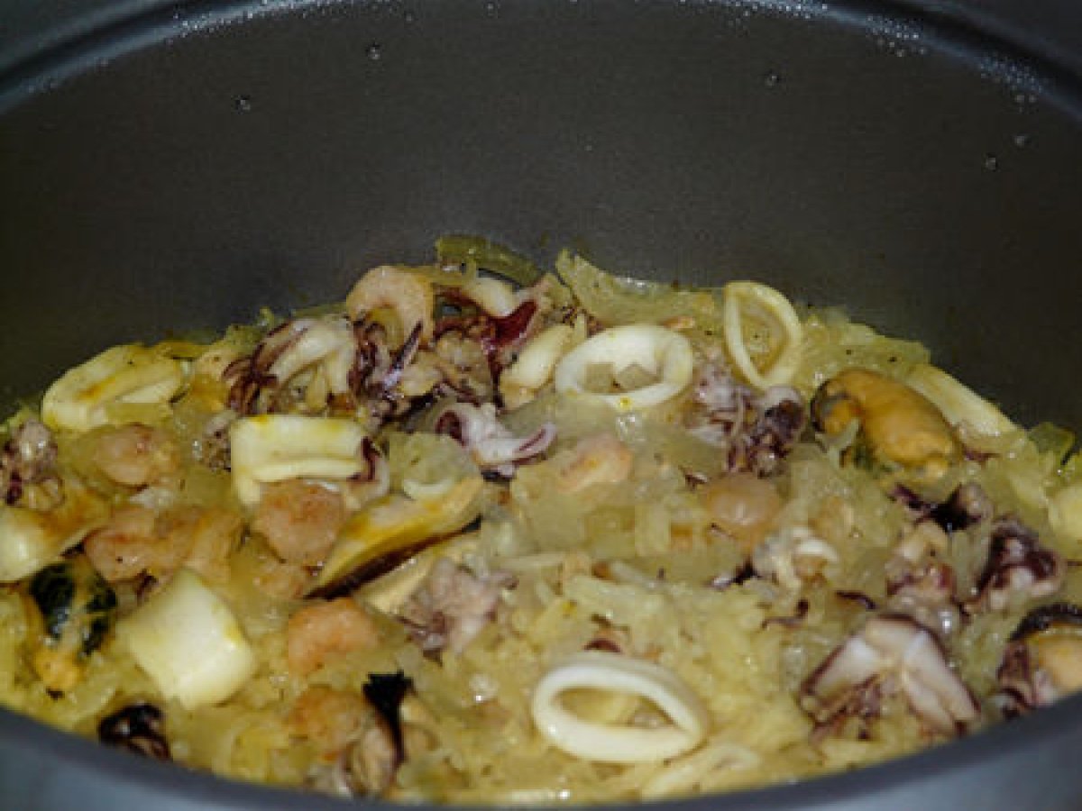 Recette : riz safrané aux fruits de mer au rice cooker