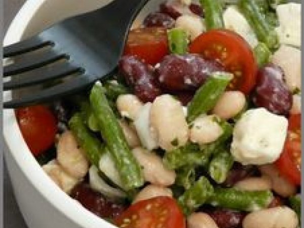 Recette de salade fraîche aux 3 haricots variés