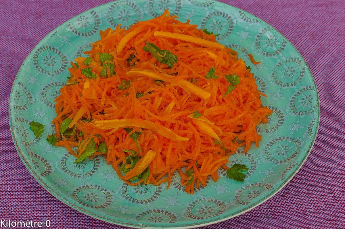 Salade de carottes rapées à la mimolette - Recette Ptitchef Salade de carottes rapées à la mimolette - Recette Ptitchef