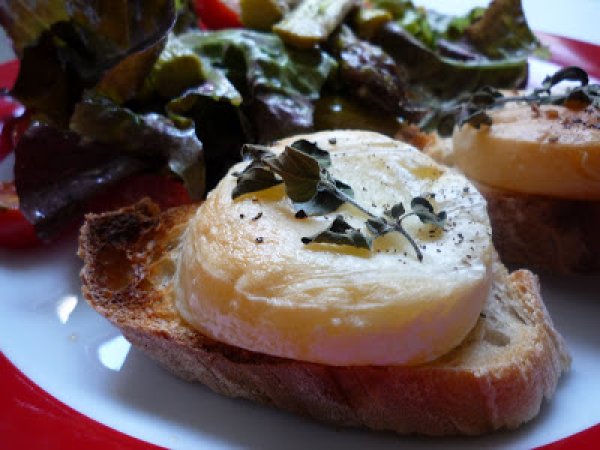 Salade de chèvre chaud.......... - Recette Ptitchef
