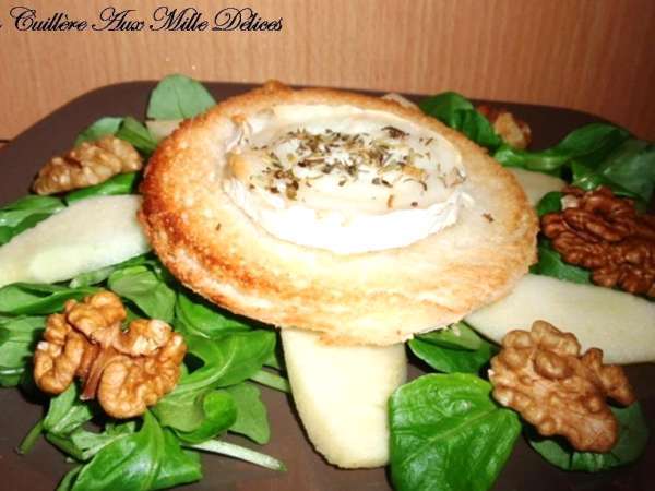 Salade de chèvre chaud aux noix - Recette Ptitchef