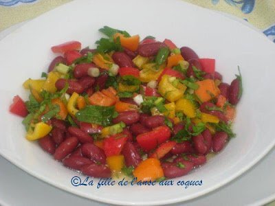 Recette de salade de haricots rouges et légumes frais