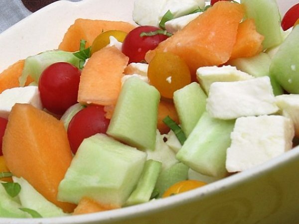 Recette de salade estivale fraîche et colorée