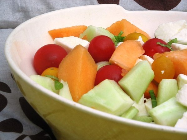 Recette de salade estivale fraîche et colorée