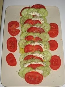 Recette salade tomate, concombre & mozzarella