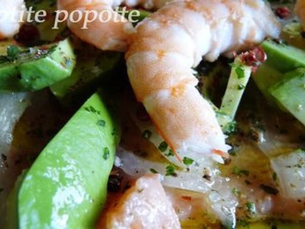 Recette de saumon mariné aux crevettes et avocats