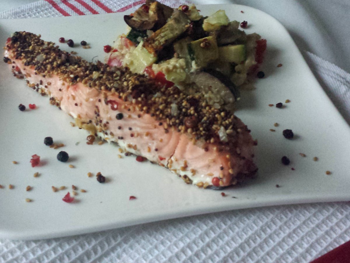 Recette : saumon en croûte d'épices, flan de légumes