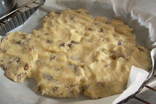 Shortbread, citron et raisins secs - Recette Ptitchef