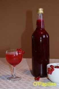 Recette de sirop de groseilles maison à la framboise