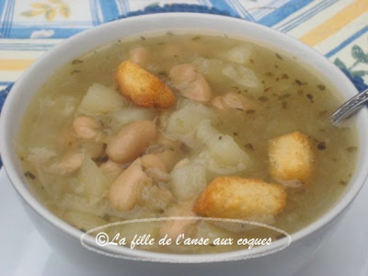 Recette de soupe crémeuse aux haricots blancs