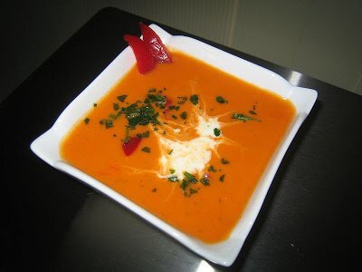 Recette de soupe aux poivrons rouges et boursin
