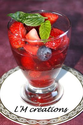 Recette de soupe de fruits rouges estivale