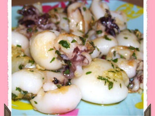 Recette de supions à l'ail (4, 5 points)