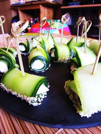 Recette de sushis de concombre au chèvre