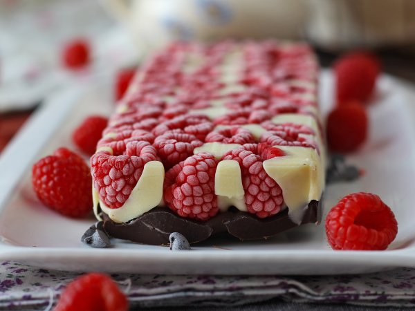 Tablette de chocolat framboises, recette facile chocolat