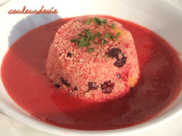 Recette de taboulé aux fruits rouges et menthe