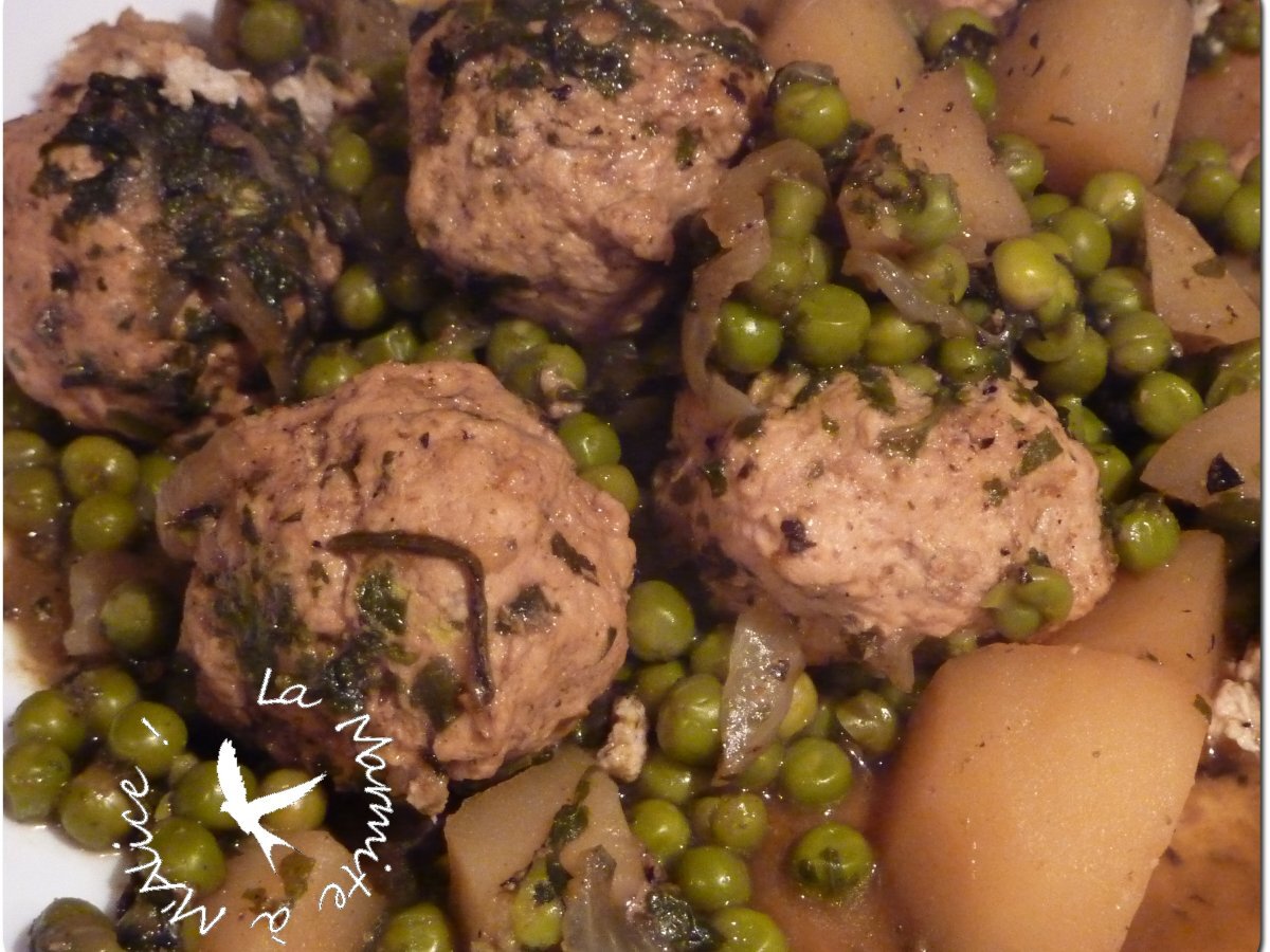 Recette de tajine de keftas de poulet et petits pois