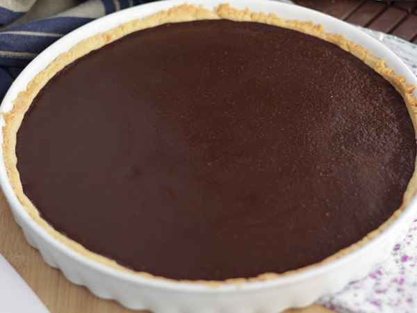 Recette facile de tarte au chocolat délicieuse et gourmande