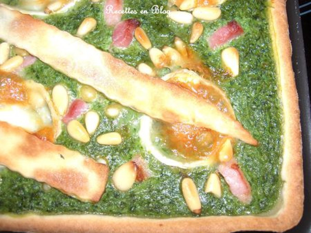 Recette de tarte aux blettes, lardons, chèvre et pignons