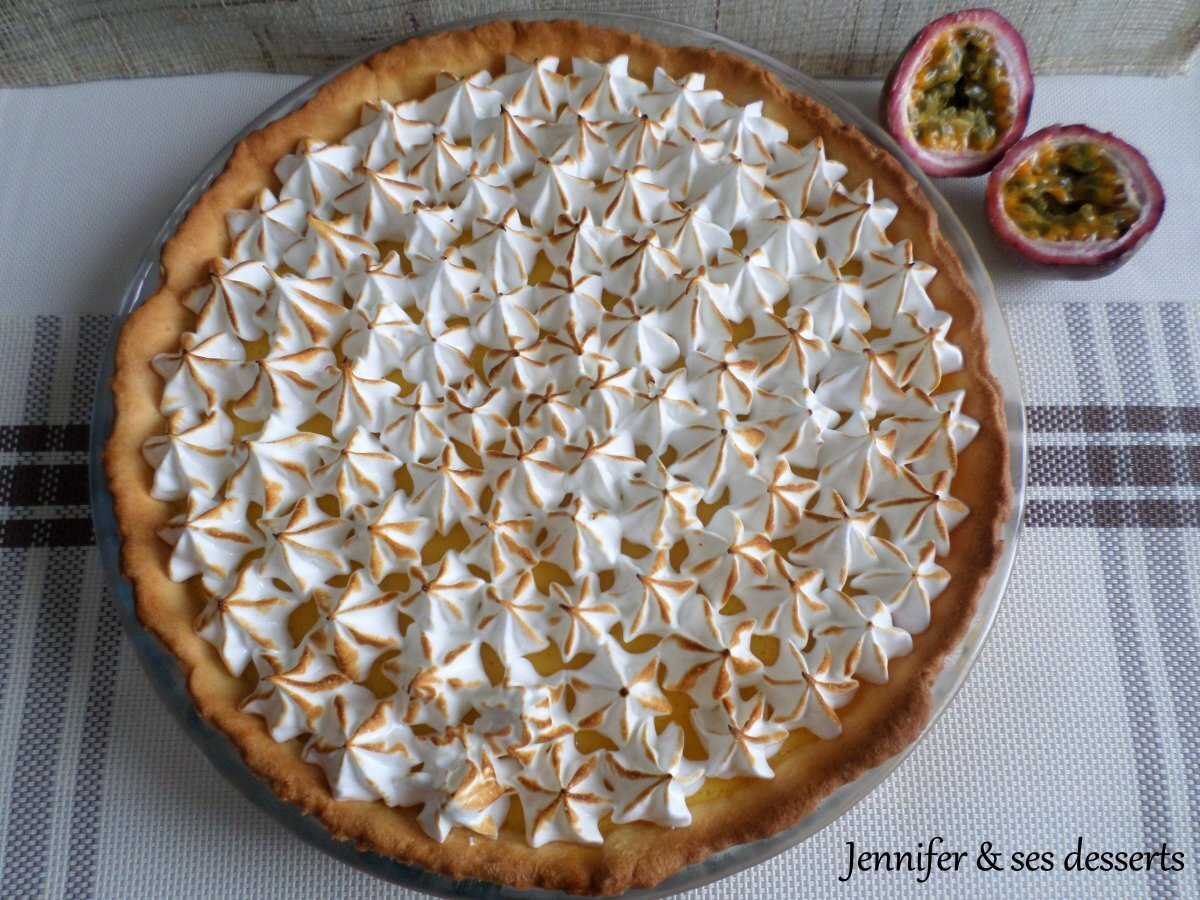 Recette de tarte aux fruits de la passion meringuée