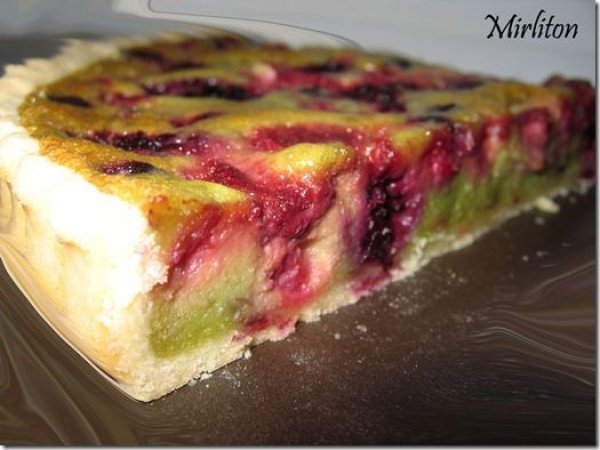 Recette de tarte aux fruits rouges et pistaches