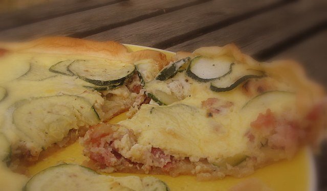 Recette de tarte courgette et poitrine fumée