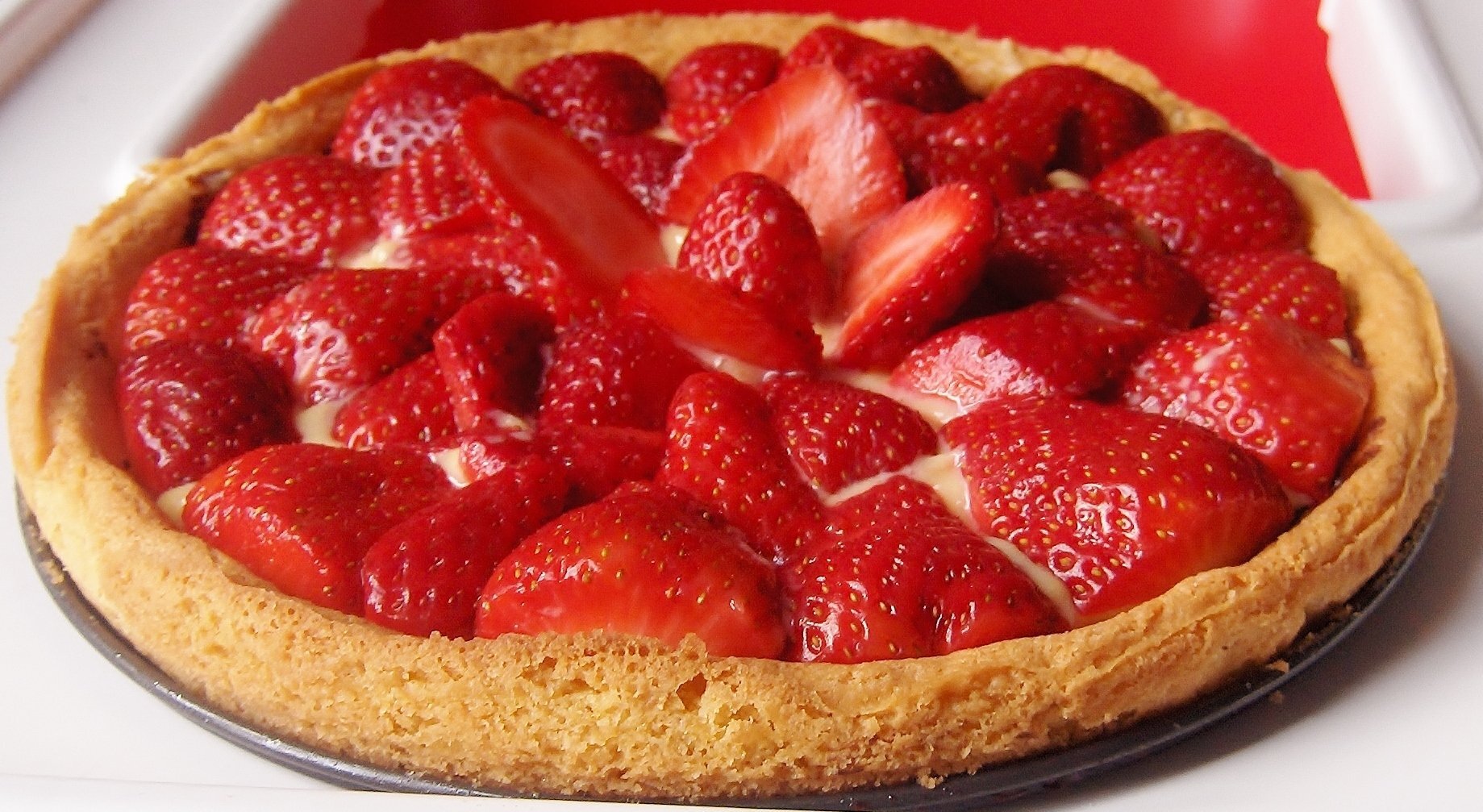 Recette de tarte bretonne aux fraises et crème de citron