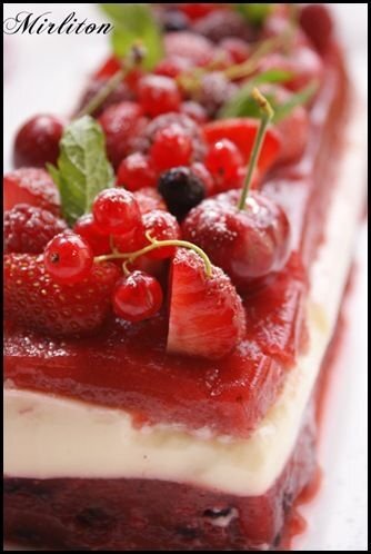 Recette de terrine aux fruits rouges et lait d'amande