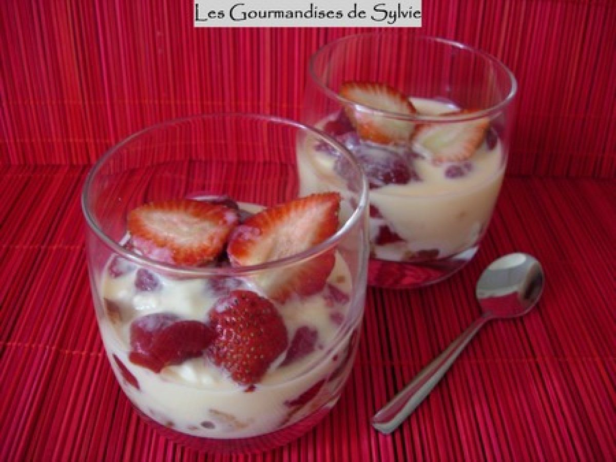 Recette de trifle sablé aux fraises et crème douce