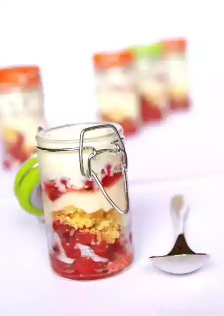 Recette de groseilles rouges au sirop ensoleillé