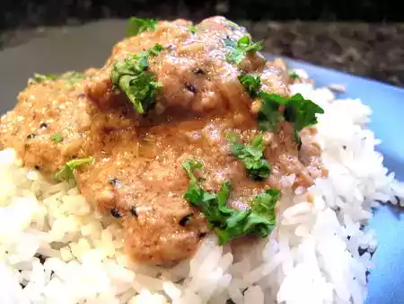 Recette d'agneau mijoté au lait de coco du café avoca