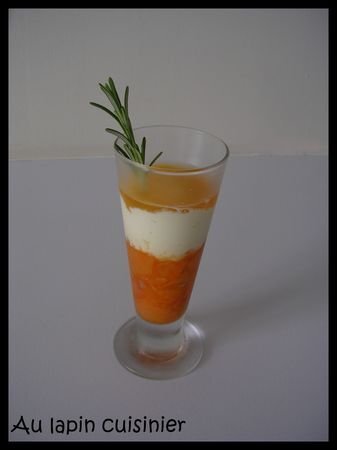 Recette de verrine abricots-mascarpone amande amère
