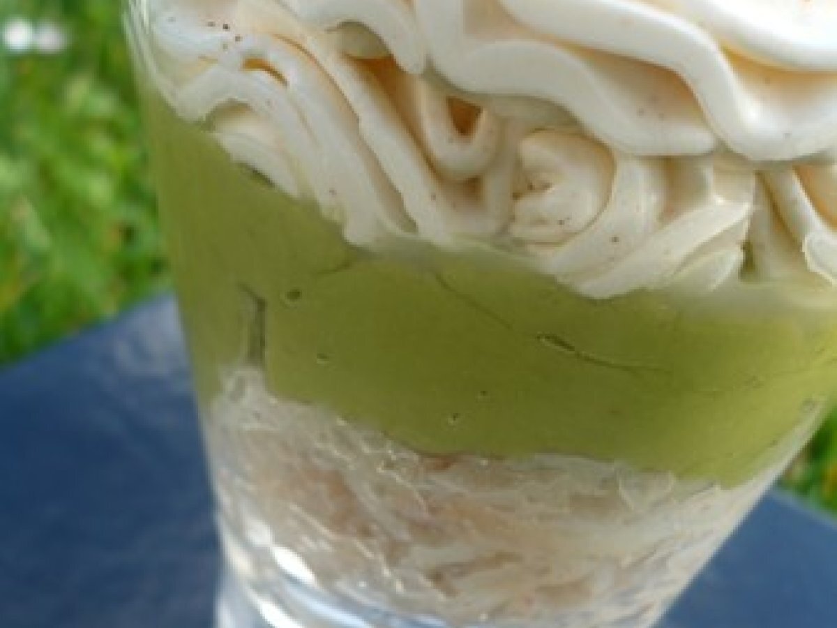 Recette de verrine crabe-avocat à la chantilly