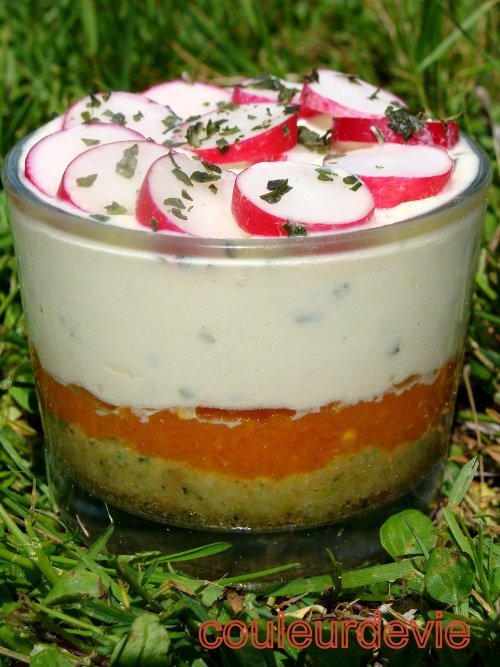 Recette de verrine de tiramisu salé aux herbes