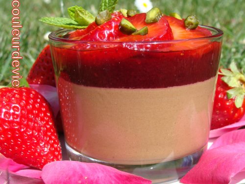 Recette verrine truffon, fruits rouges et fraises à la rose