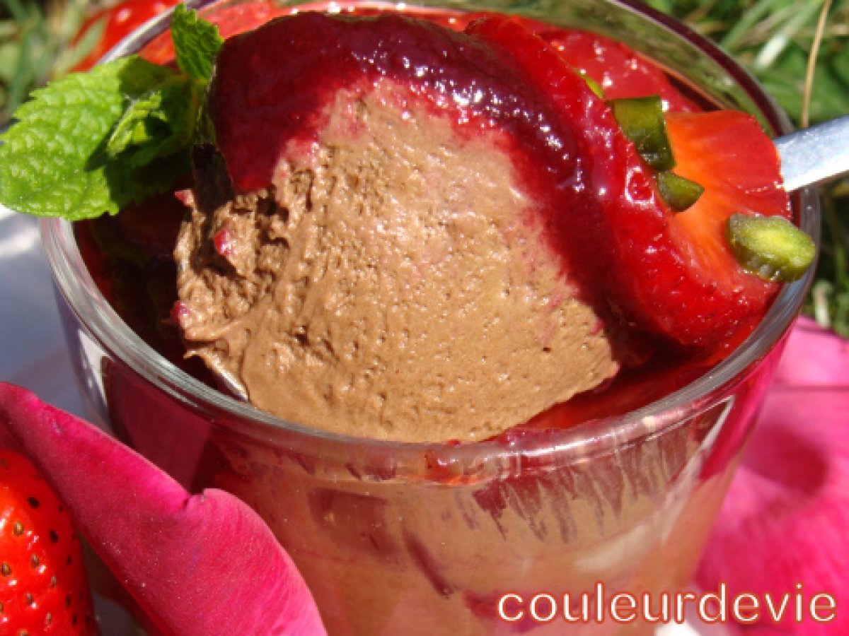 Recette verrine truffon, fruits rouges et fraises à la rose
