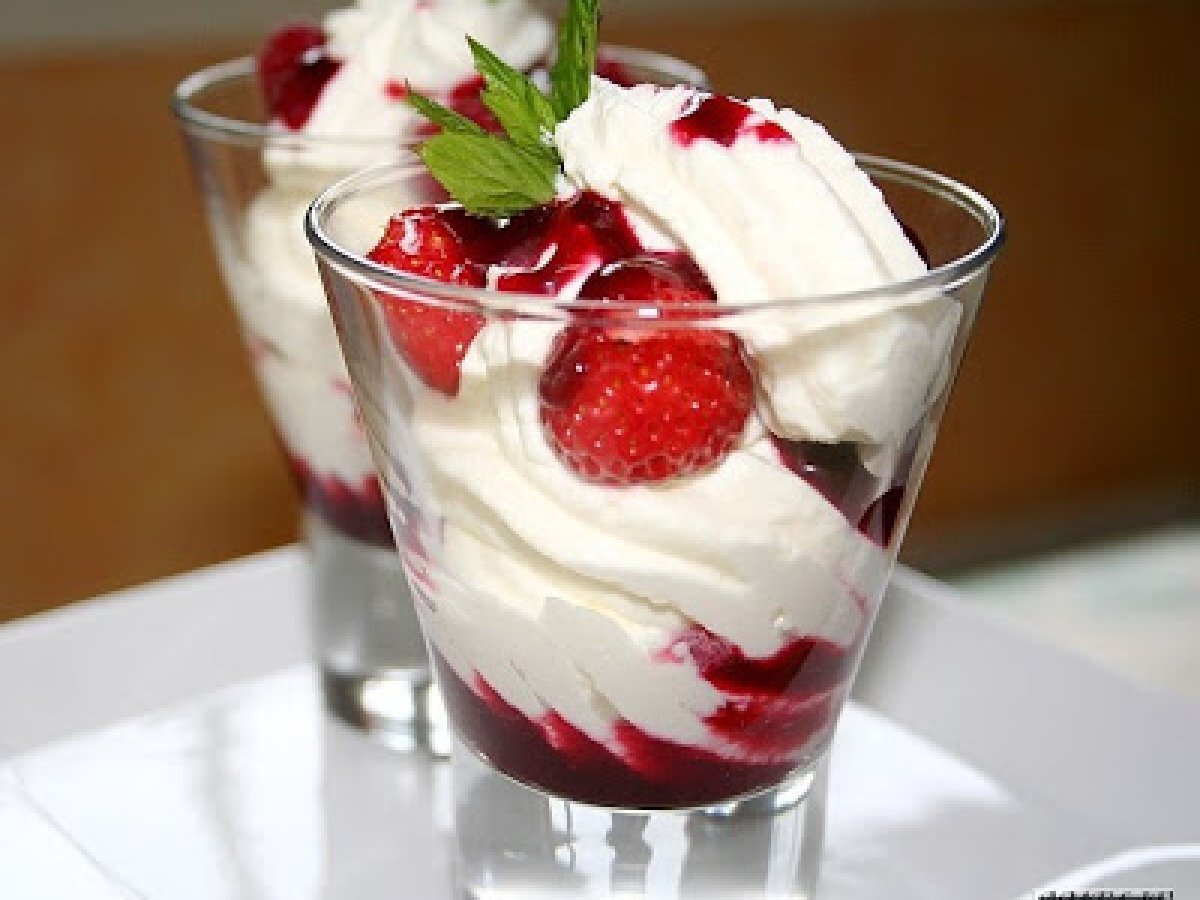 Verrine derniers fruits rouges - Recette Ptitchef