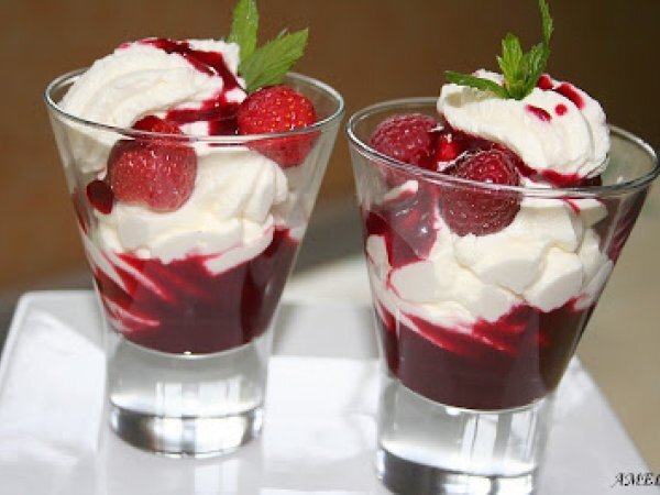 Verrine de derniers fruits rouges - recette