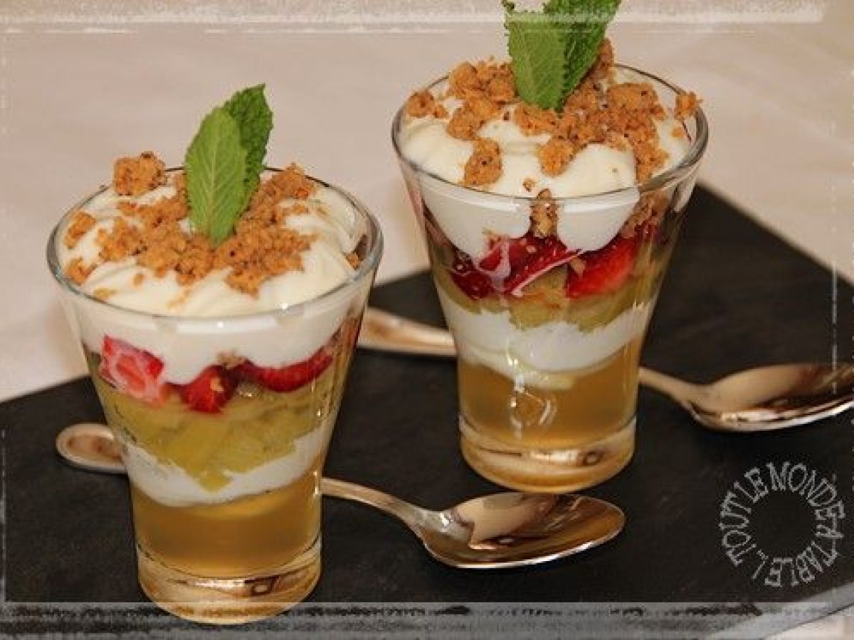 Recette verrine rhubarbe fraises, ricotta gingembre