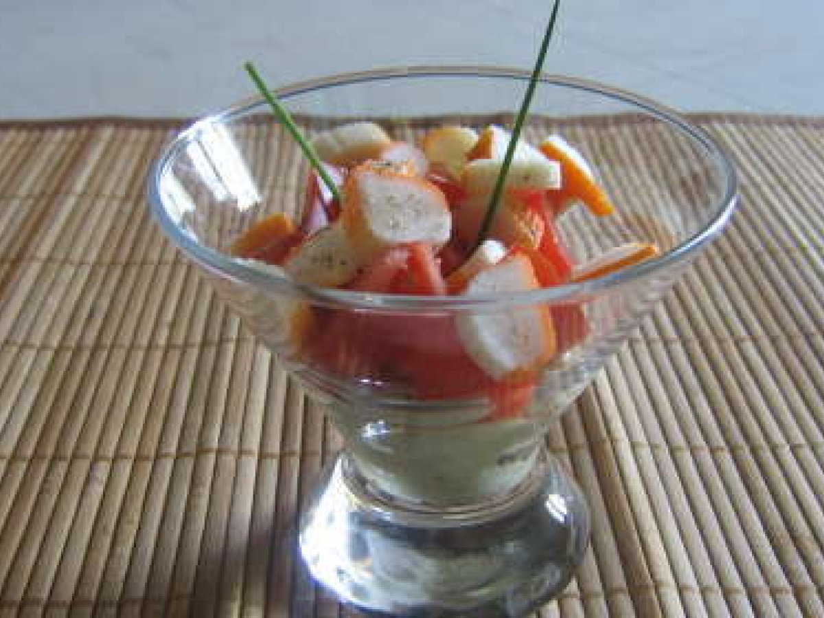 Recette de verrine tomates-surimi et crème d'avocat