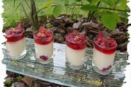 Recette de verrines coco & fruits rouges