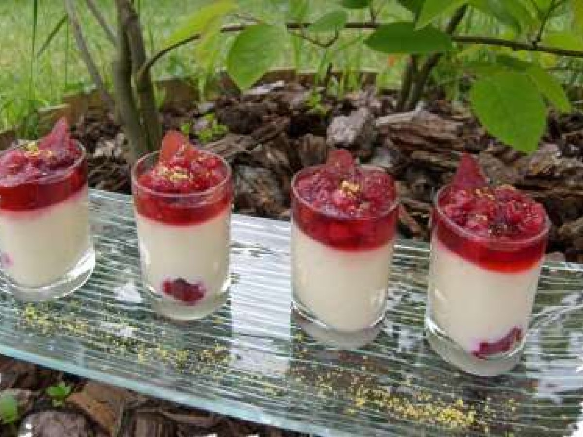 Recette de verrines coco & fruits rouges