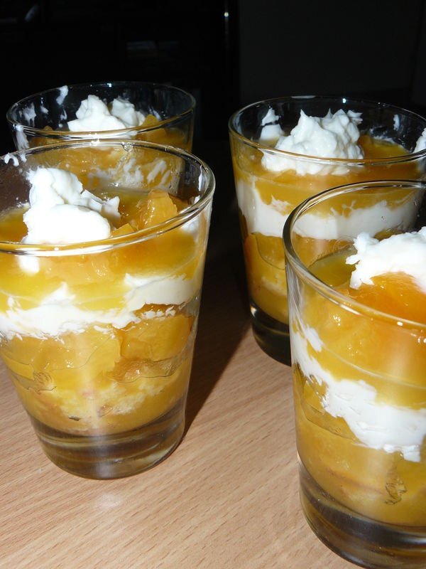 Recette de verrines d'abricots sucrées et savoureuses