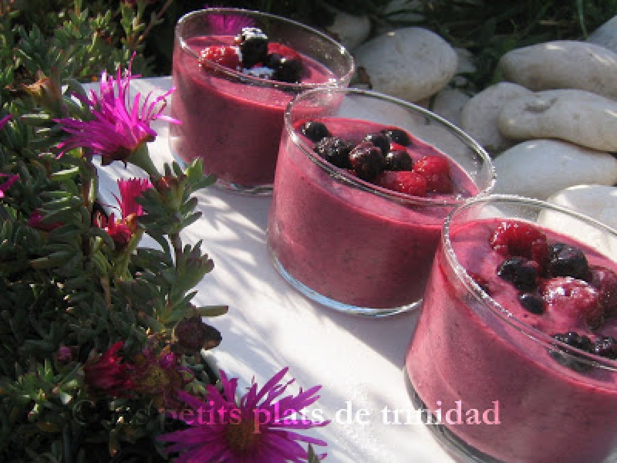 Recette de verrines de fruits rouges au yaourt