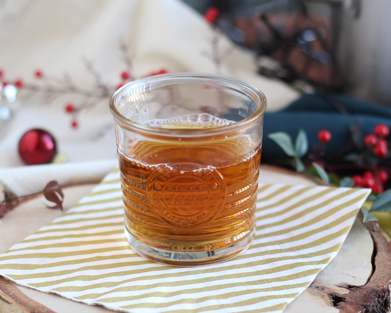 Recette de wassail, cocktail épicé de noël